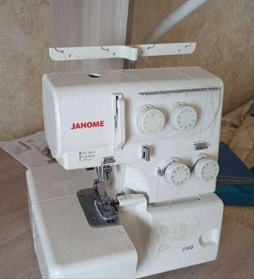 Оверлок Janome 210d