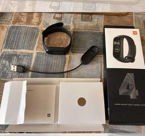 Xiaomi mi band 4