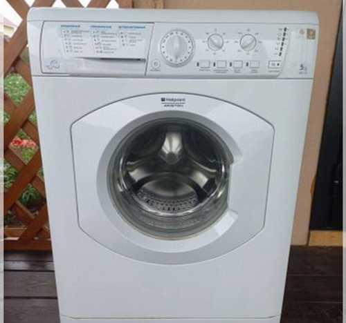 Стиральная машина Hotpoint ariston arsl-105