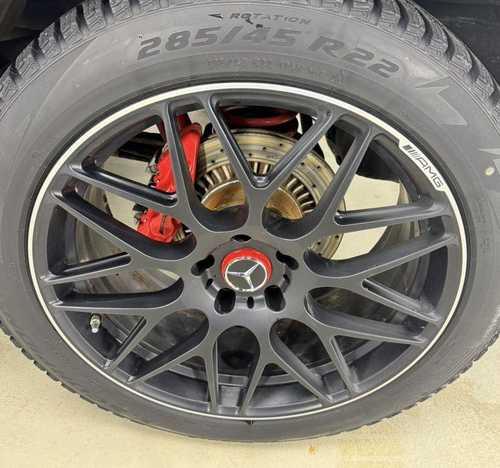 Pirelli Scorpion Winter 2 285/45 R22