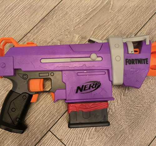 Бластер Nerf Фортнайт SMG-E