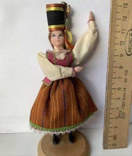 Кукла сувенирная коллекционная винтаж
