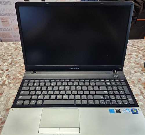 Ноутбук samsung NP300E5A