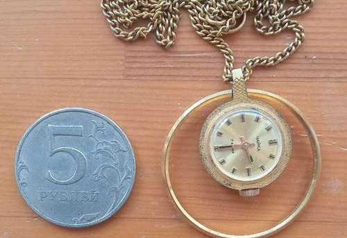 Часы кулон чайка СССР,17 камней,позолота
