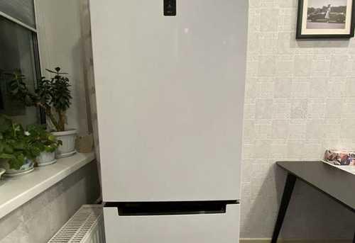 Холодильник indesit DF 5180 W