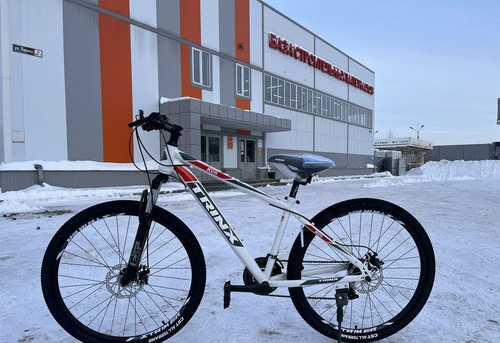 Велосипед горный Trinx k016