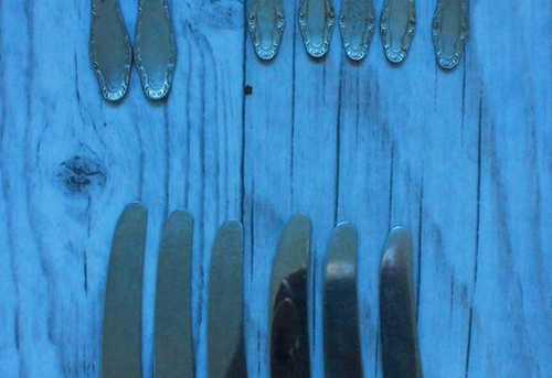 Ложки вилки и ножи из набора
