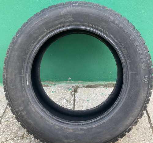 Firestone Ice Cruiser 7 215/60 R16