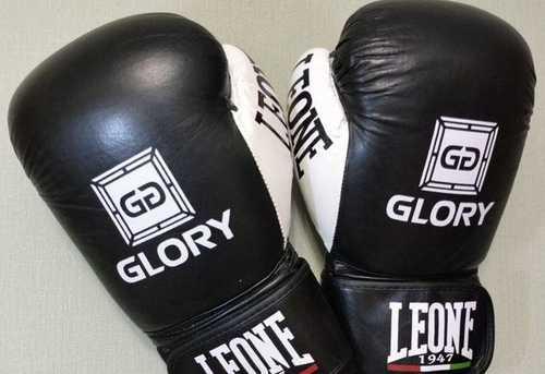 Боксерские перчатки Glory Leone