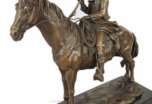 Бронзовая статуэтка "Ковбой на лошади" 2