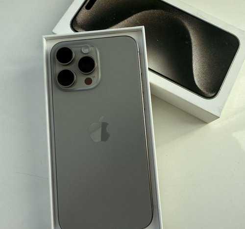 iPhone 15 Pro Max, 256 ГБ