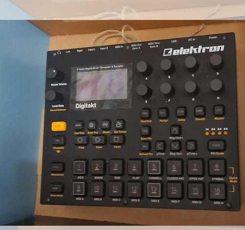Elektron Digitakt Швеция