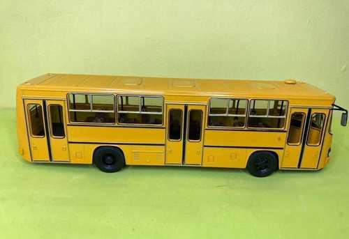 Модель автобуса ikarus-260 планетарные двери
