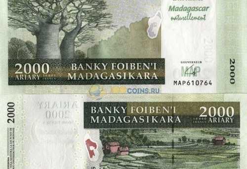 Банкнота коллекционная Мадагаскар 2000