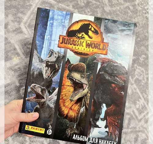 Наклейки Jurassic world dominion Panini