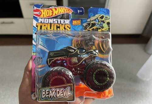 Hot wheels monster trucks Bear devil FYJ44