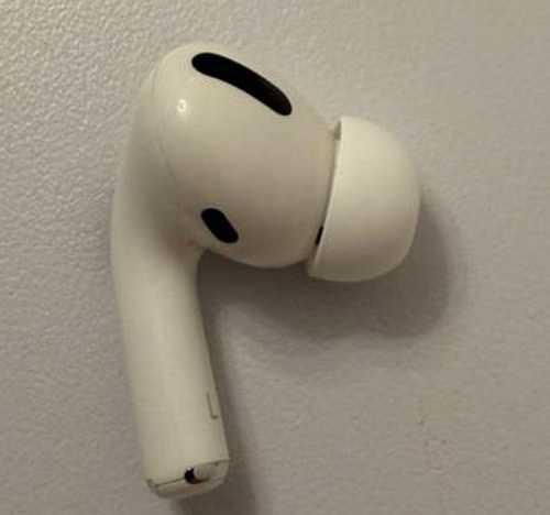 Apple AirPods Pro (левый наушник)