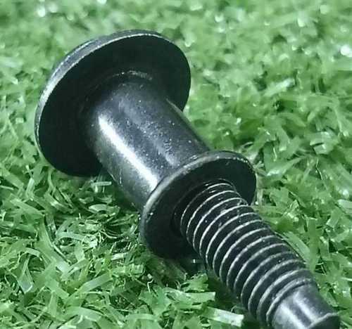 03L103831 Винт VAG