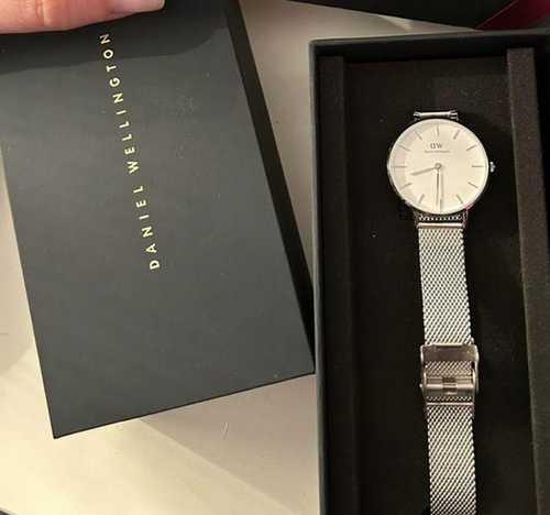 Наручные часы daniel wellington женские