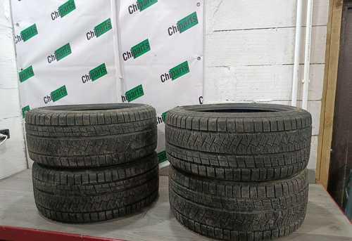 Triangle Snowlink TWT02 235/40 R18 95V