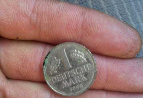 1 Deutsche mark. J выпуска 1990 года