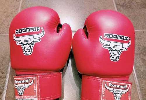 Боксерские перчатки Roomaif RBG-102 Dx Red 4 oz