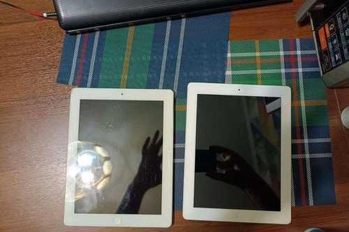 iPad 2 wifi + cellular 2шт на запчасти