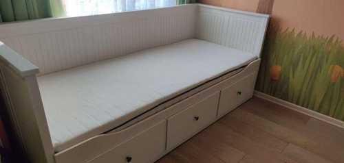 Диван-кровать IKEA хемнэс бу с матрасом