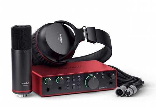 Focusrite Scarlett 2i2 Studio 4th Gen комплект