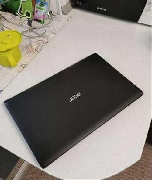 Ноутбук Acer Aspire 7741 17" i3