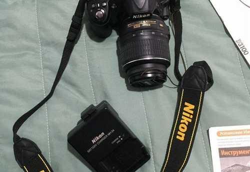 Цифровая зеркальная фотокамера Nikon c одним объек