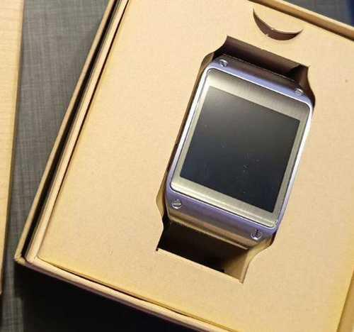 Часы samsung galaxy gear