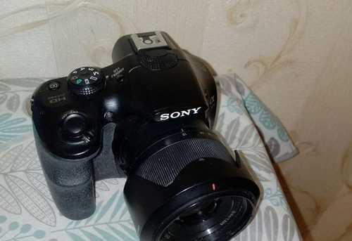 Компактный фотоаппарат sony a3500