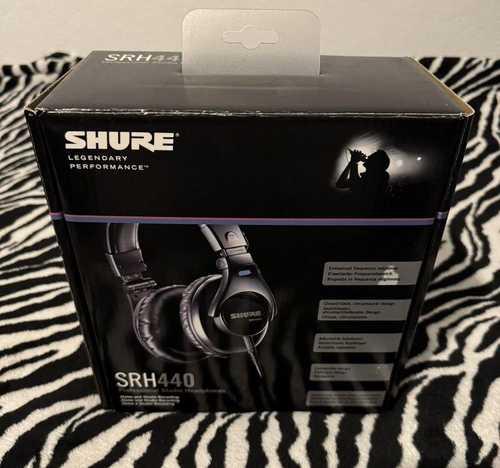 Студийные наушники Shure SRH-440