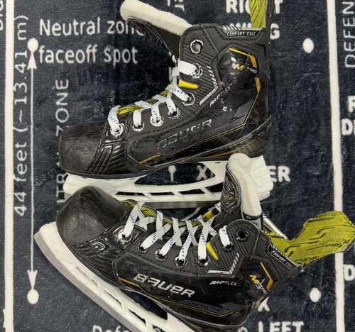 Хоккейные коньки bauer m5 pro yth