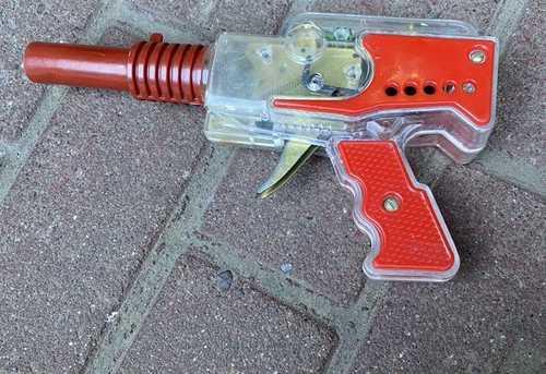 Игрушка детская из СССР пистолет