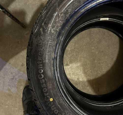 Continental ContiCrossContact LX2 215/60 R17