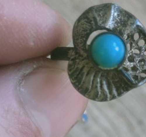 Серебряное кольцо