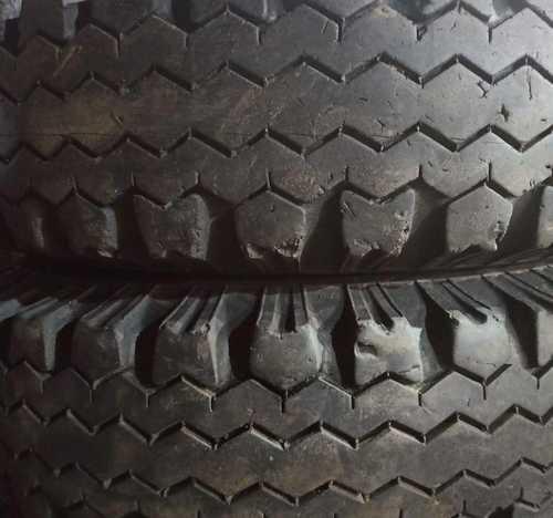 Шины СССР ЯИ-381 215/90 R15 47