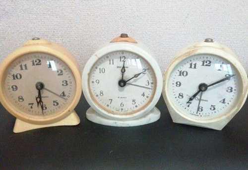 Часы СССР севани будильники одним лотом 3 штуки