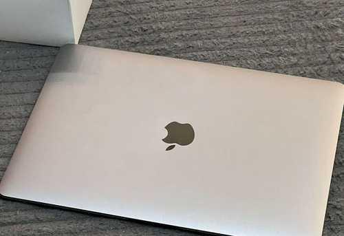 Macbook air m1 2020 идеальный