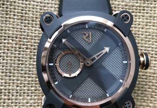 Часы Romain Jerome Moon Invader Red Metal RJ.M.CH