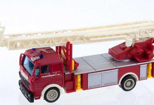 Модель пожарная машина лестница Mercedes Benz 112