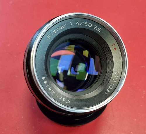 Carl Zeiss 50mm f1.4 planar canon ef