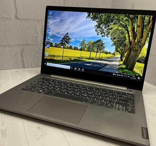 Ноутбук Lenovo 2021г 10th/8gb/256gb/FullHD