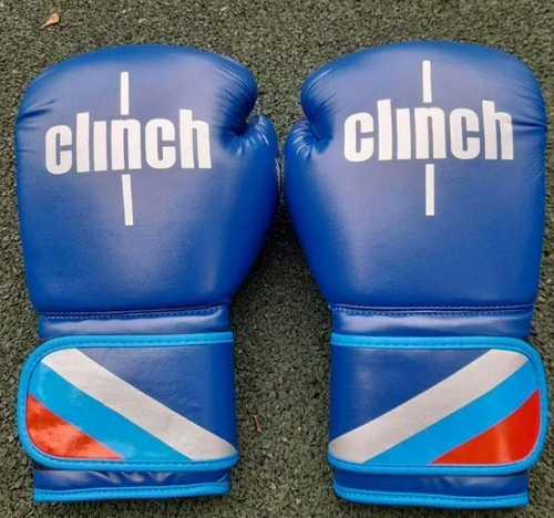 Боксерские перчатки 10 oz clinch olimp