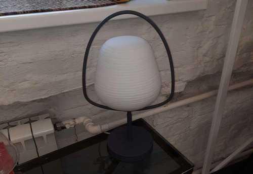 Лампа настольная Moderli v2883