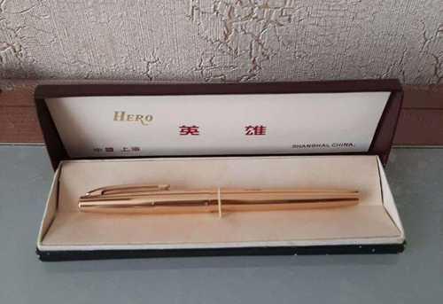 Ручка с золотым пером Hero