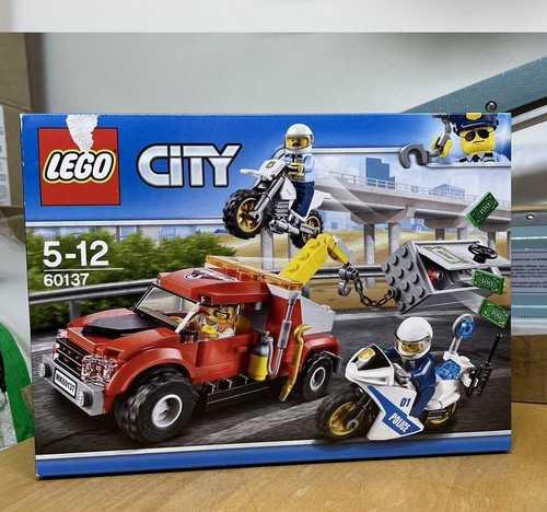 Lego City 60137 Побег на буксировщике новый