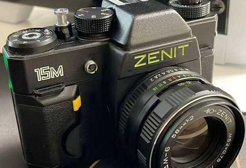Плёночный фотоаппарат Зенит 15М